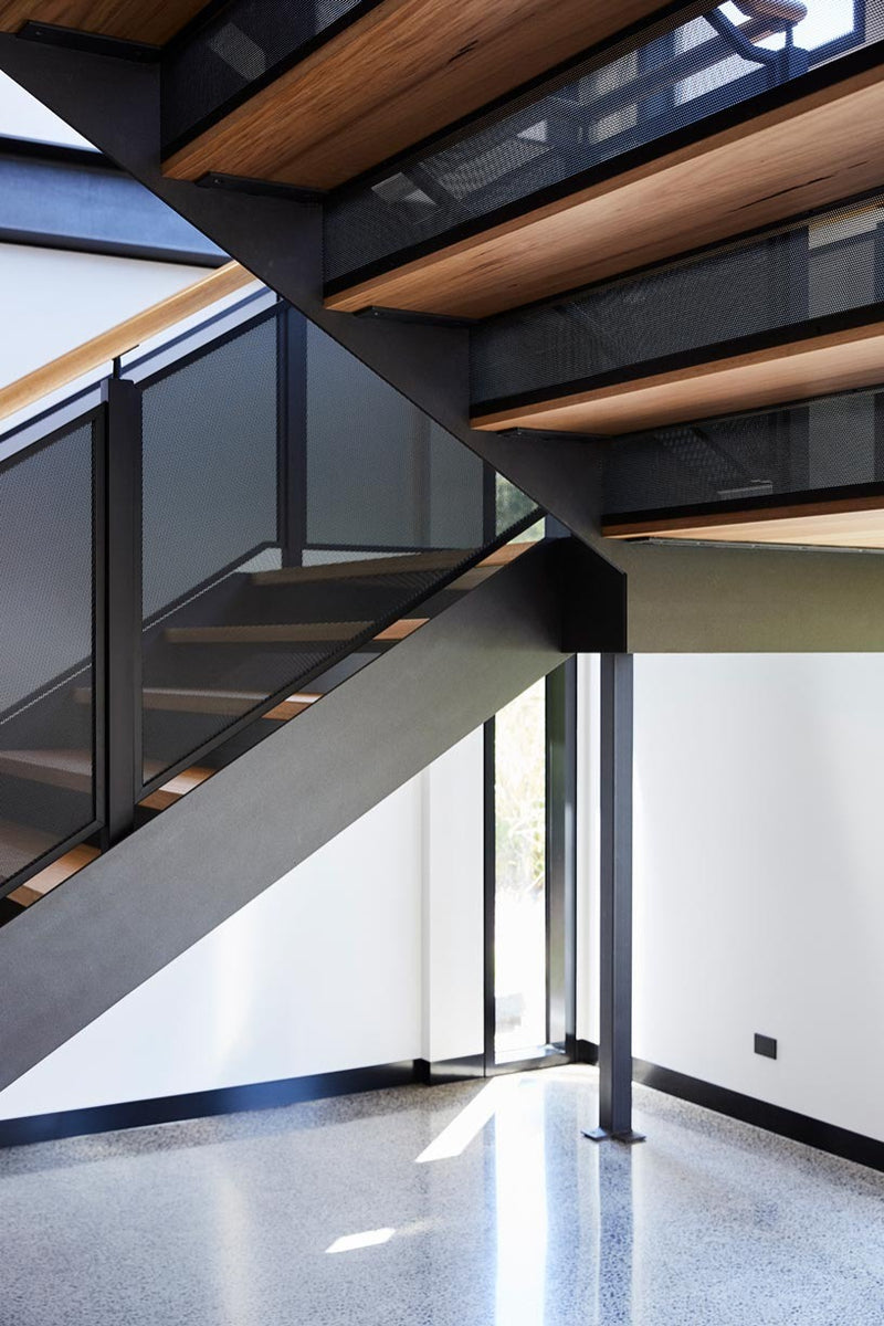 A.P.S – S&A Stairs